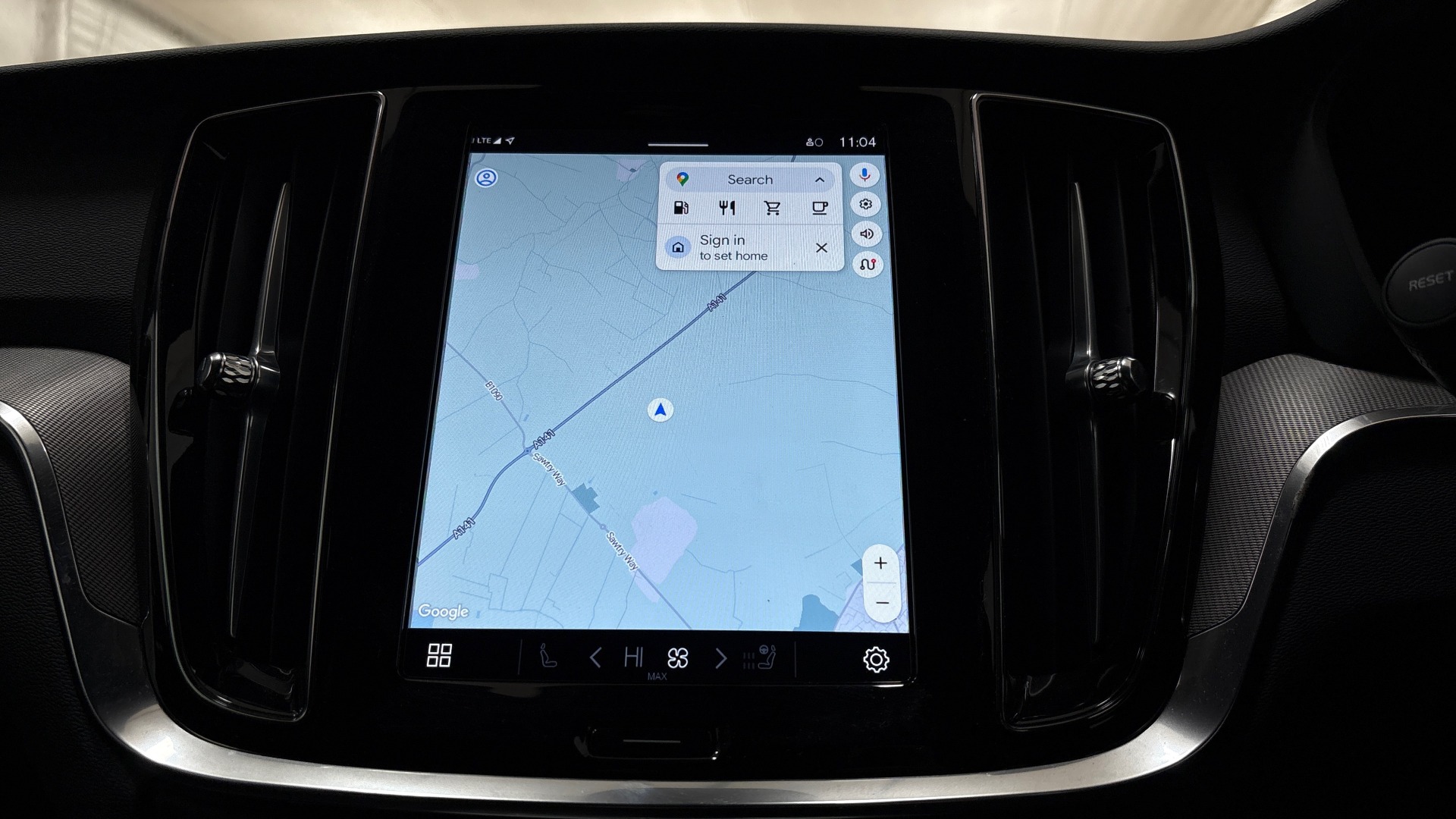 Volvo V60 Plus | Holden Group